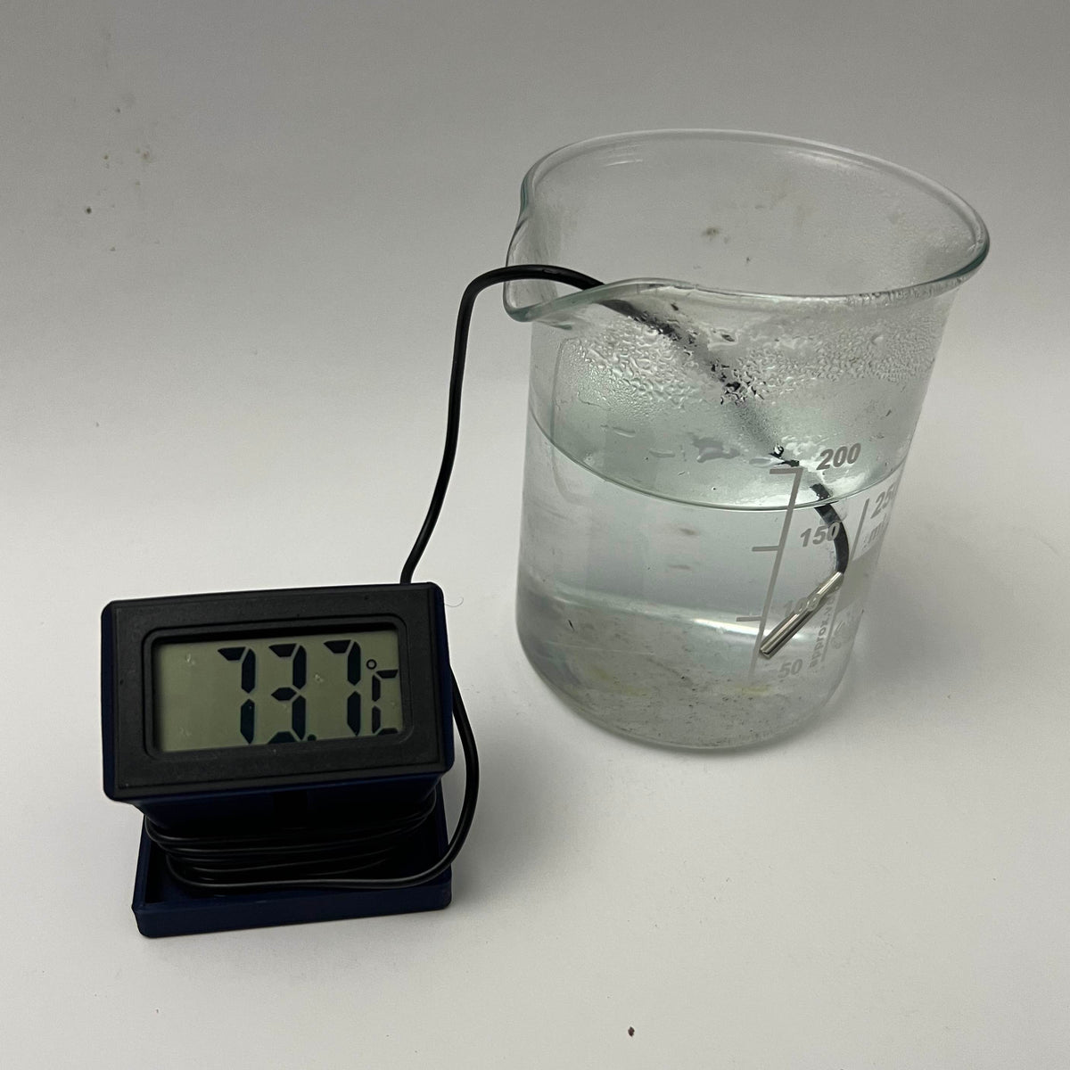Digital Thermometer – Tiny Science Lab